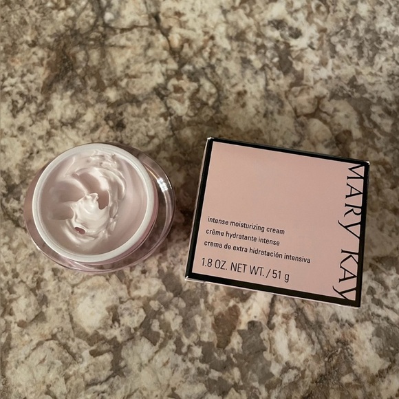 Mary Kay | Skincare | Nib Mary Kay Intense Moisturizing Cream 8 Oz ...